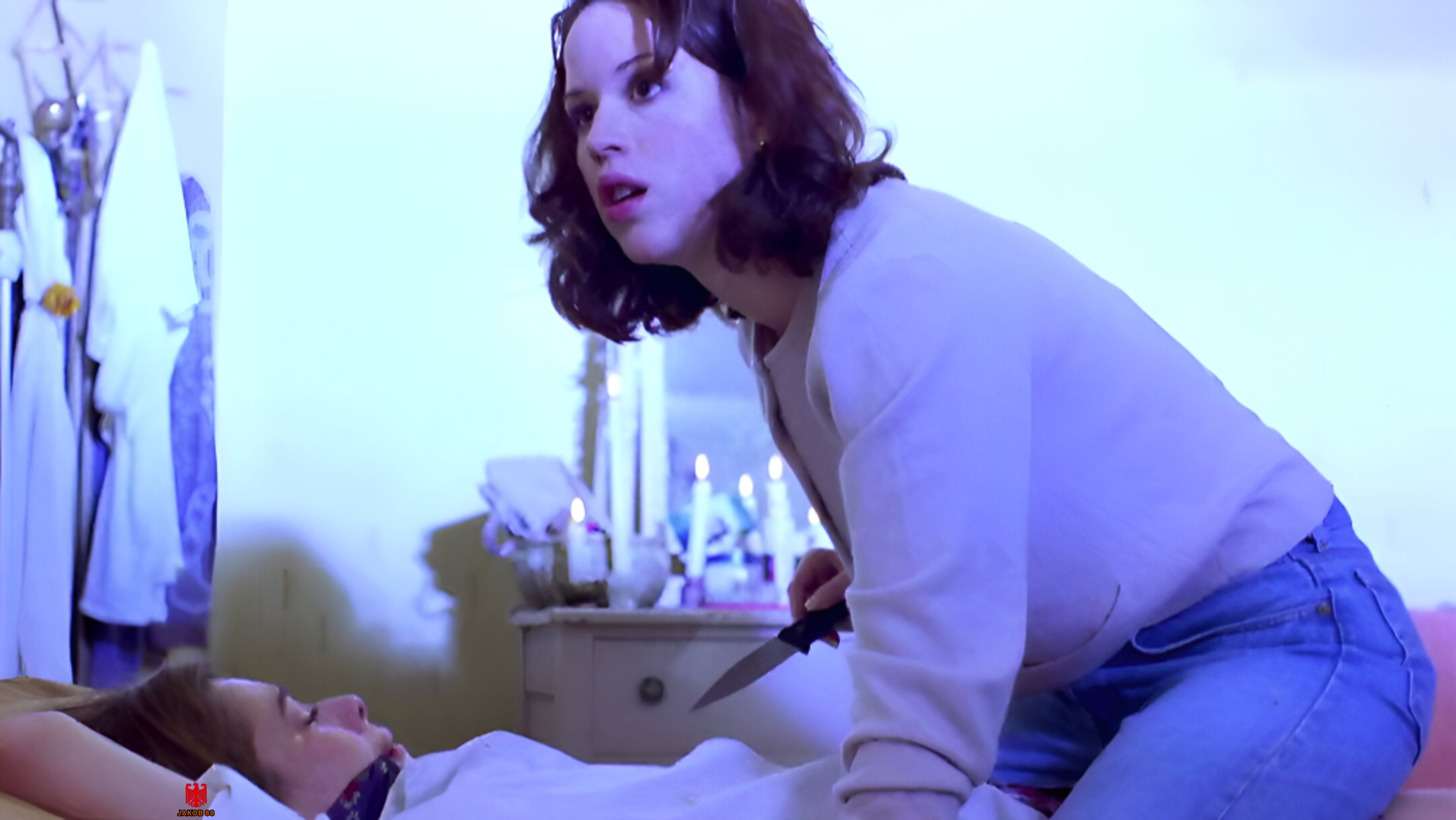 Sarah Lassez 7 Malicious 1995 — Postimages