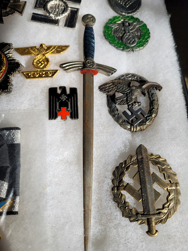 Help with Dad's WW2 items > General Discussion > AR15.COM