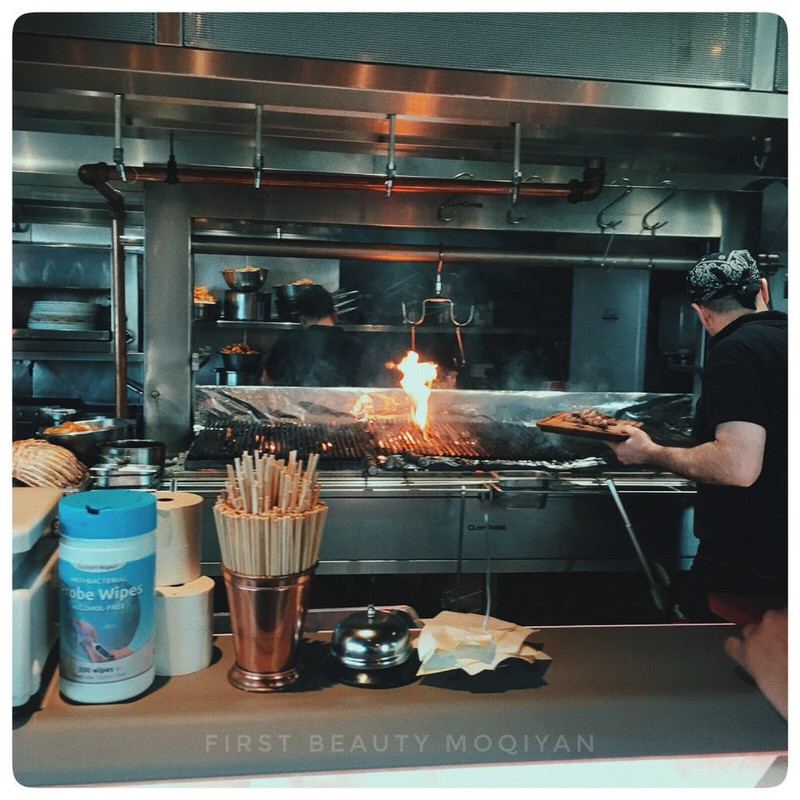 Moqiyan 2023, những anh chàng Châu Á 6 múi cặc ngựa