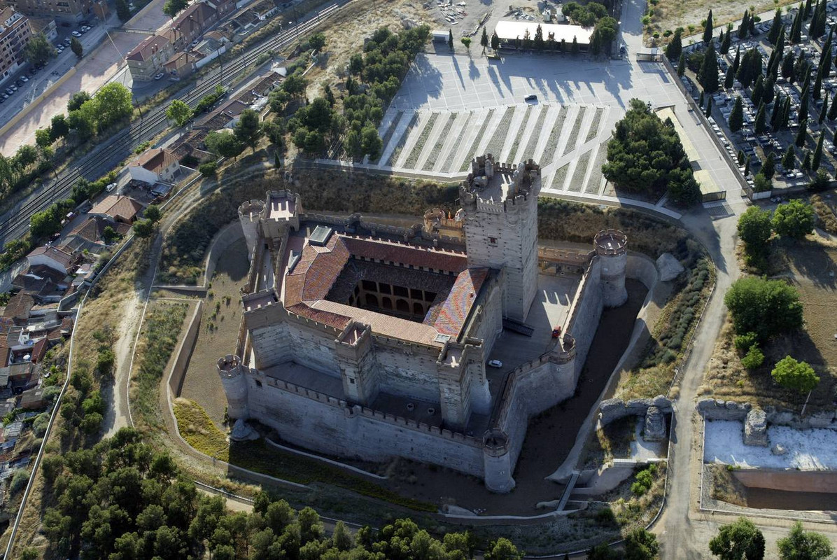 castillo2 mota medina — Postimages