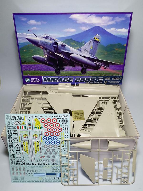 1/32 - Dassault Mirage 2000 C/B/D & N by Kitty Hawk - M2000C & M2000D/N ...