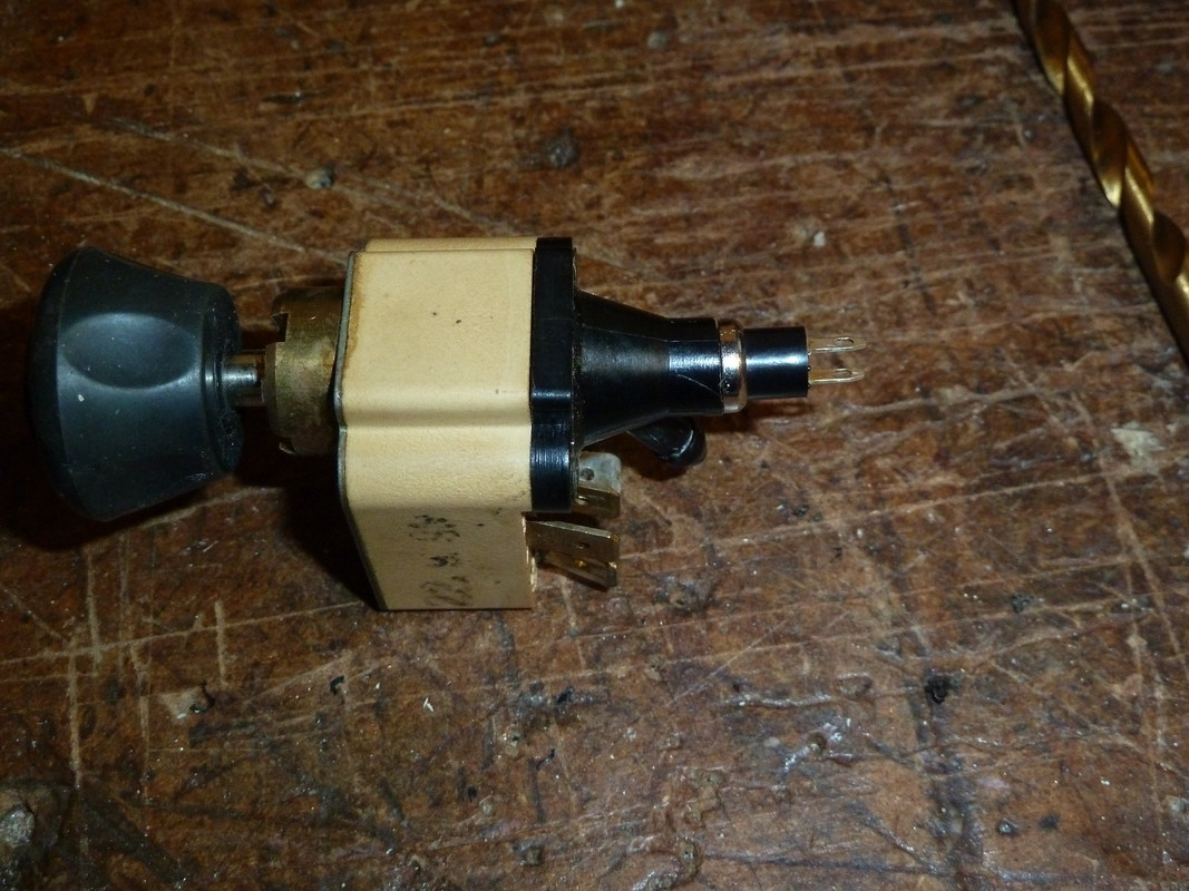 35 PTM switch installed by screwing in — Postimages