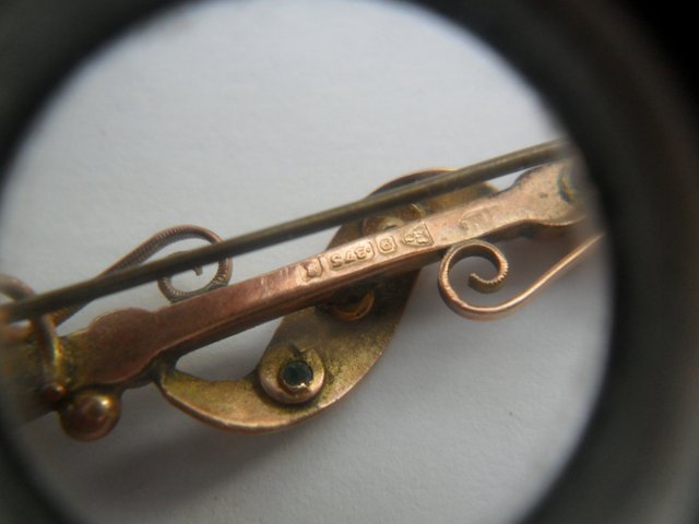 Chester Hallmark gold; unsure of date - www.925-1000.com