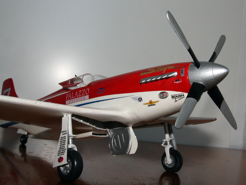 P-51 Racer conversion (Dago Red - Revell 1/32) and refurbishing (Strega ...