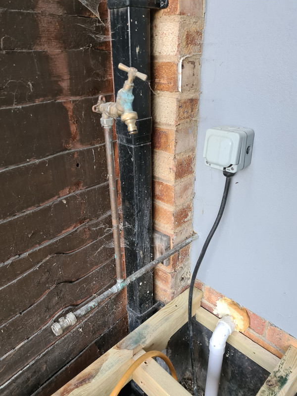 Moving outside tap help. | Screwfix Community Forum