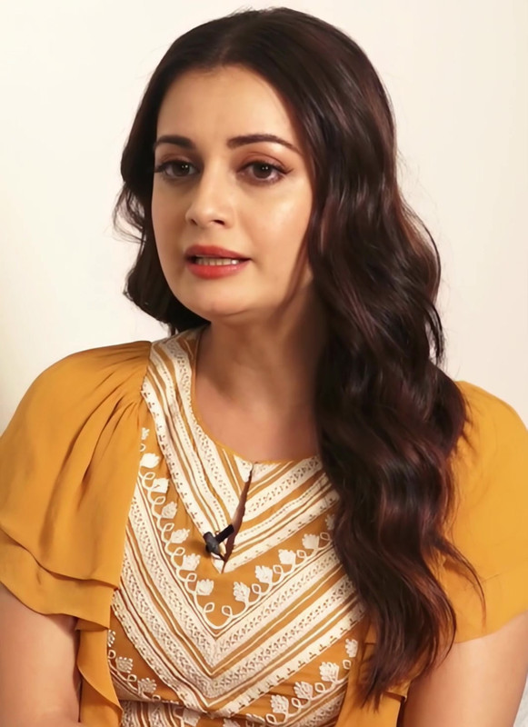 Dia Mirza 1 iris3 75 FPS 000026 — Postimages