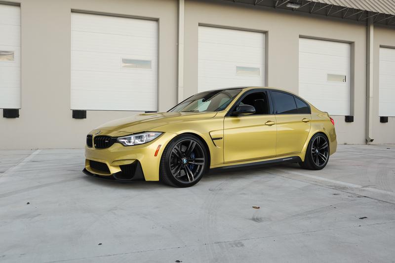 Austin Yellow on Top of Austin Yellow (Heavy in Photos)