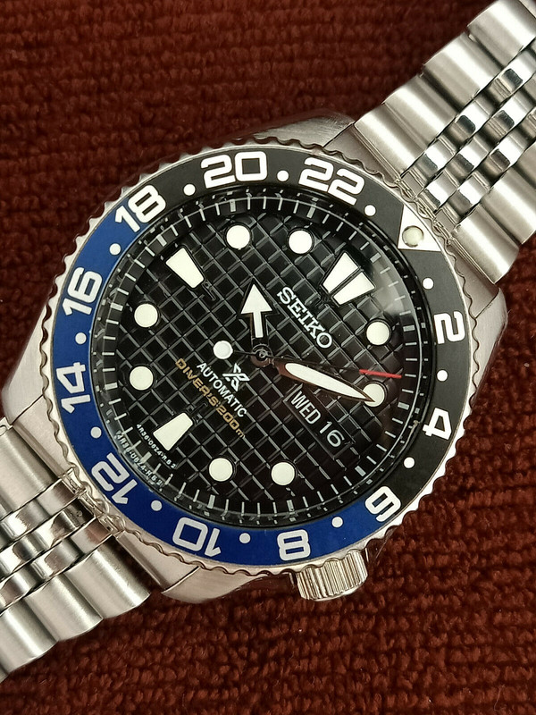 E55 E4338 4820 4 A58 A3 F1 A6 F733 E98 C1 B — Postimages