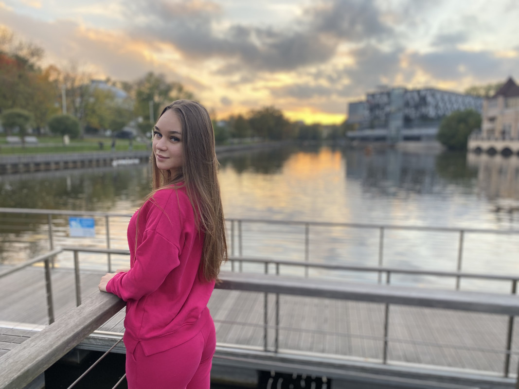 5 FC13925 4702 4 DB8 A492 05815 E9474 FB — Postimages