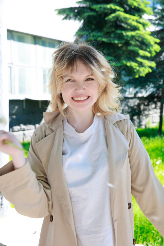 Met Art Special Surprise Florens high 0011 — Postimages