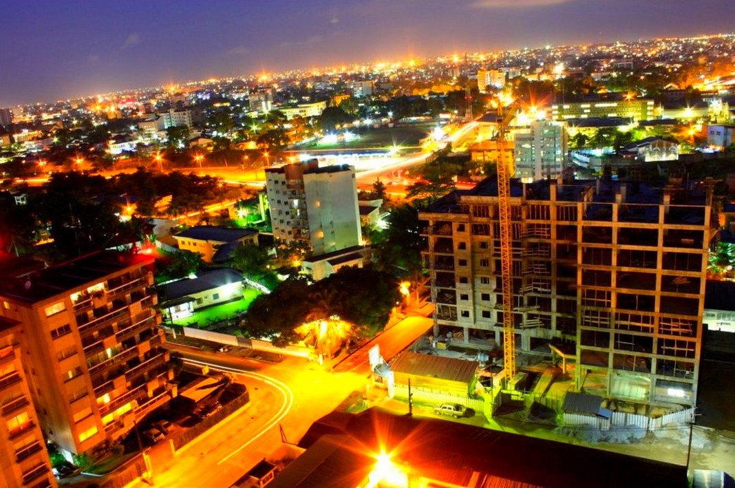 douala by night 2 — Postimages
