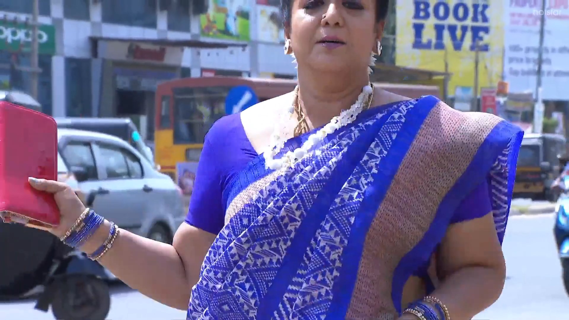 Roopashree Big Navel and hot Scenes in Saree mkv snapshot 03 38 951 ...