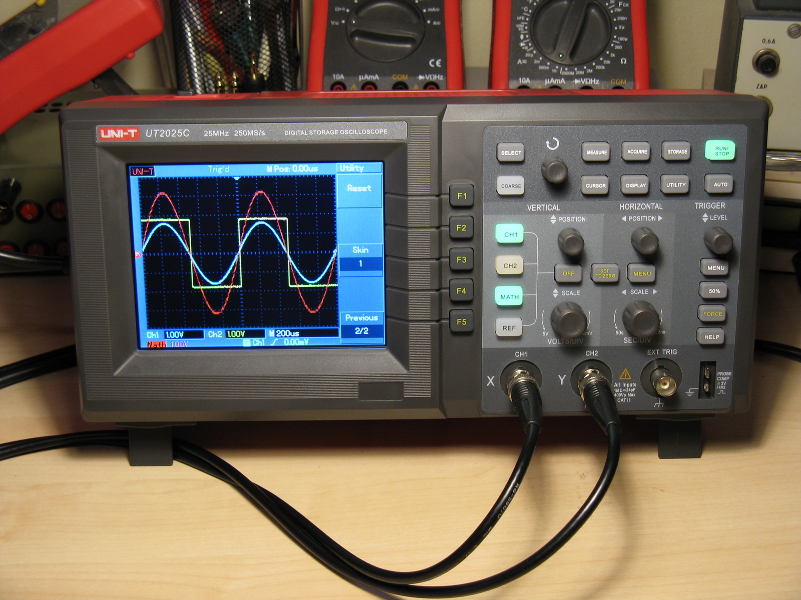 1472 uni up — Postimages