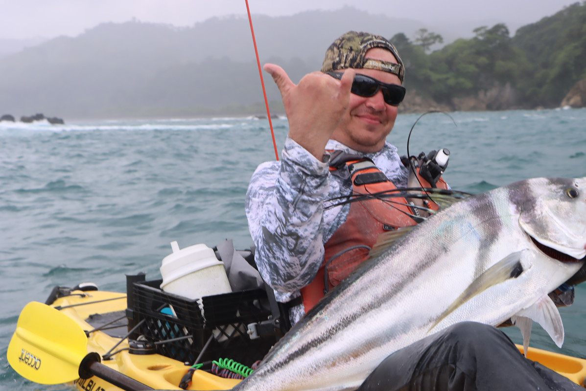 Cock fighting in Panama - 24hourcampfire