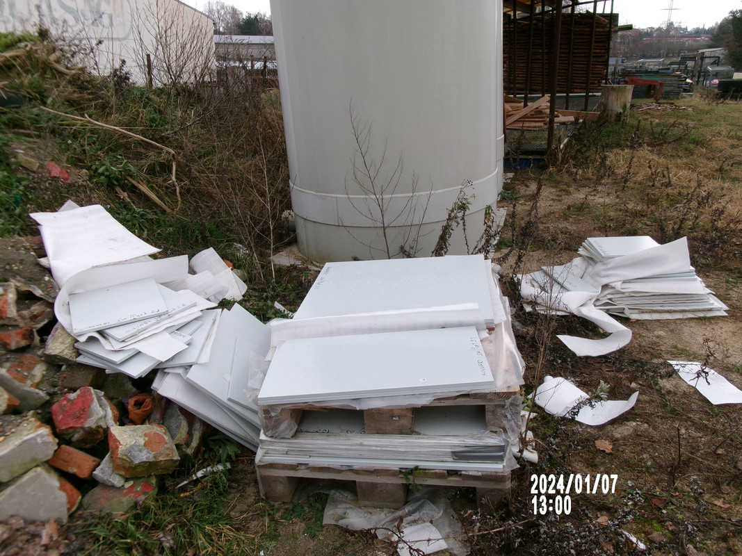 100 0050 — Postimages