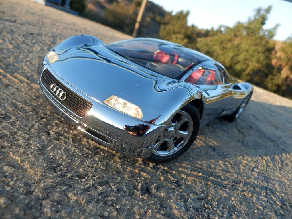 The X-Clinic: Audi Avus quattro touch-up - FINISHED! | DiecastXchange Forum
