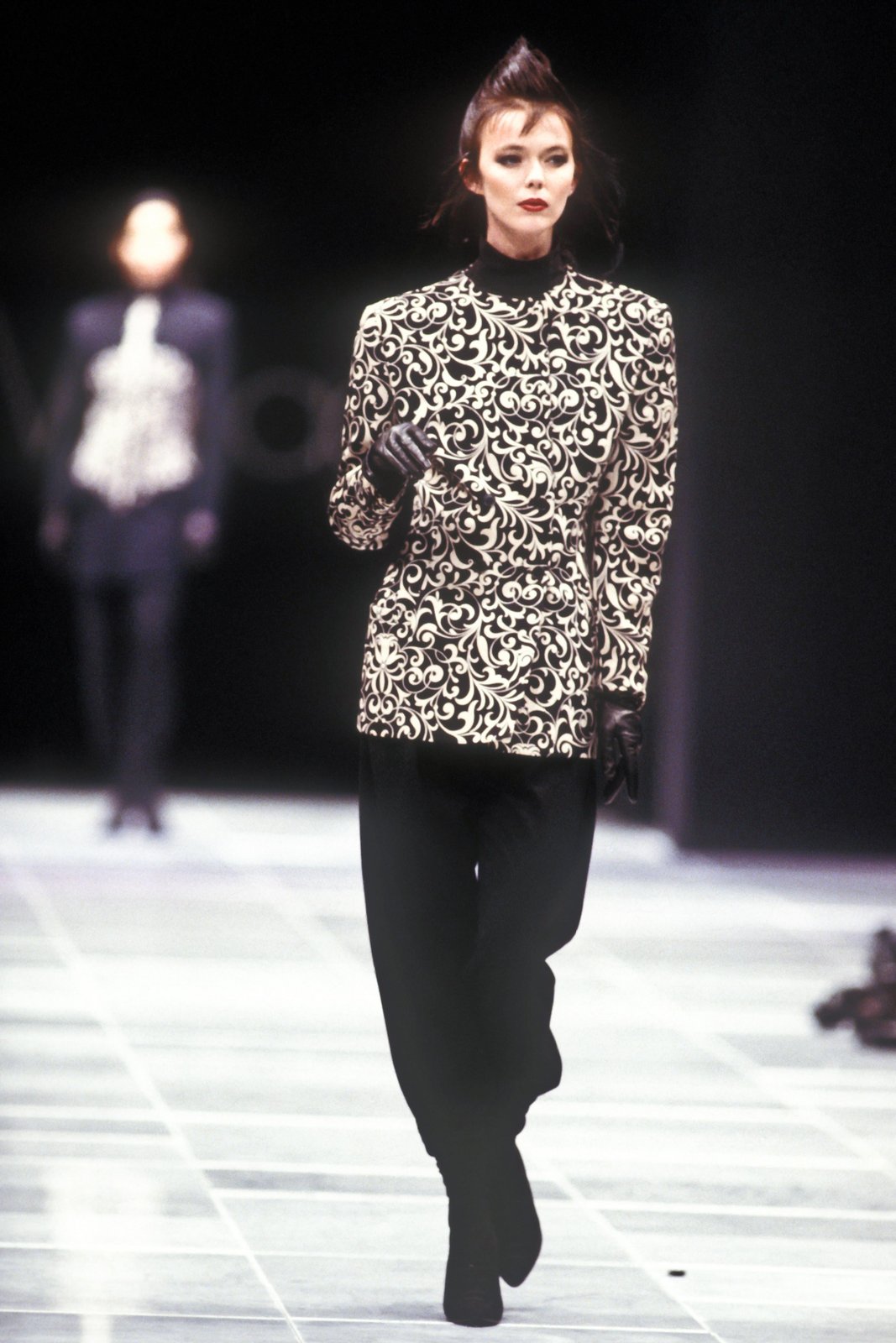 Fashion Classic: Gianni VERSACE Fall/Winter 1986 | Lipstick Alley