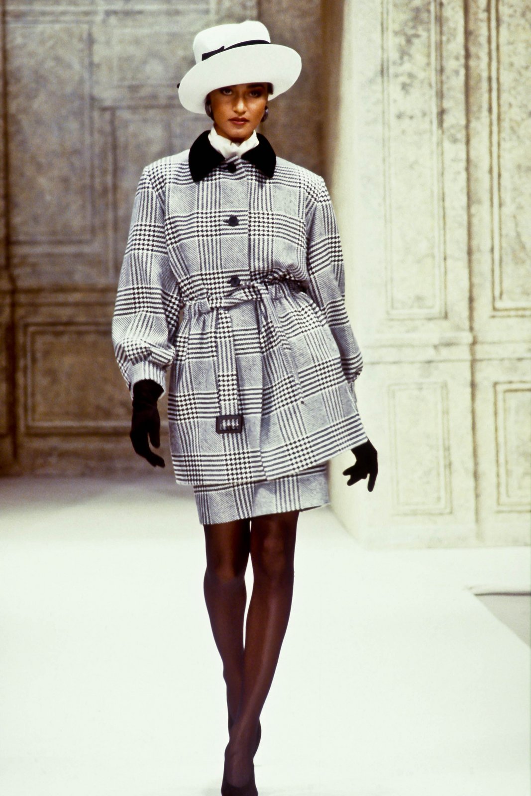 Fashion Classic: Christian DIOR Haute Couture Fall 1988 | Lipstick Alley