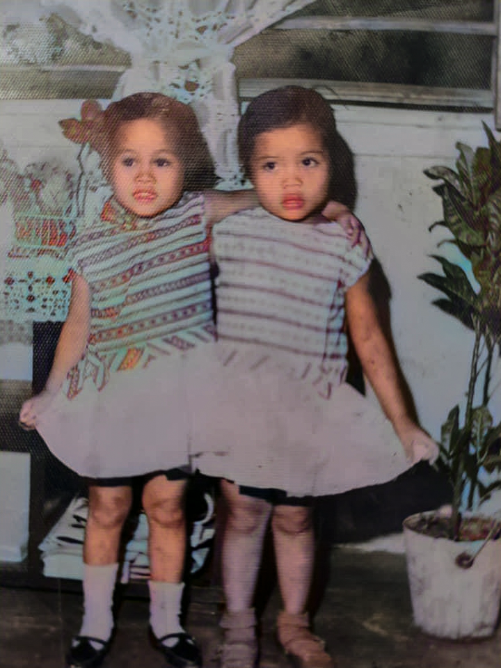 color twins final — Postimages