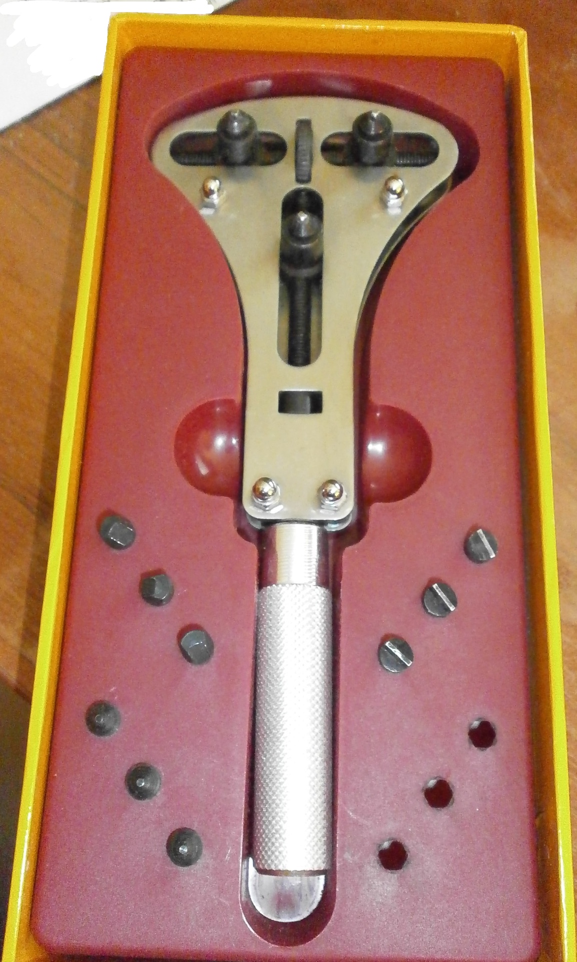 Watch wrench 2 — Postimages