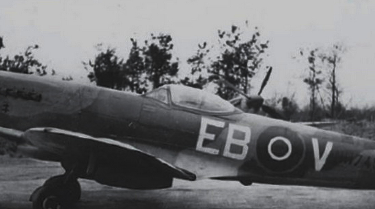 Tamiya 1/32 Spitfire XIVe Conversion (Laminar Flow Design) - Page 16 ...