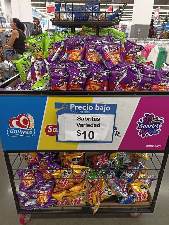 Walmart: Variedad de botana Sabritas en $10
