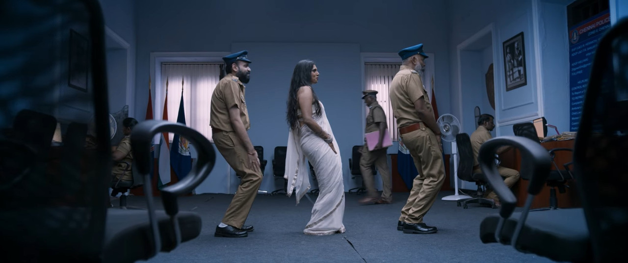 Kasturi hot song from Vaa Vaa Kaama Tamizh Padam 2 mp4 snapshot 02 38 254 — Postimages