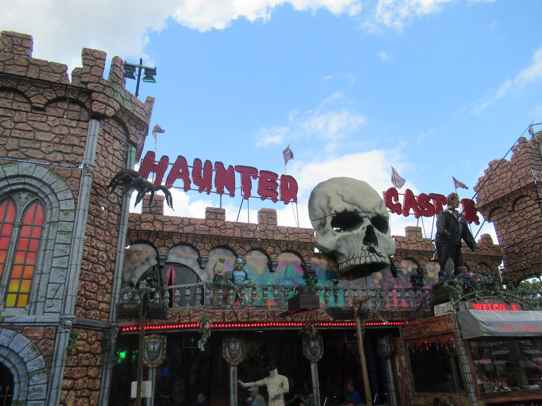 Spielzeit - Wiesbaden-Hainerberg Deutsch-Amerikanisches ...