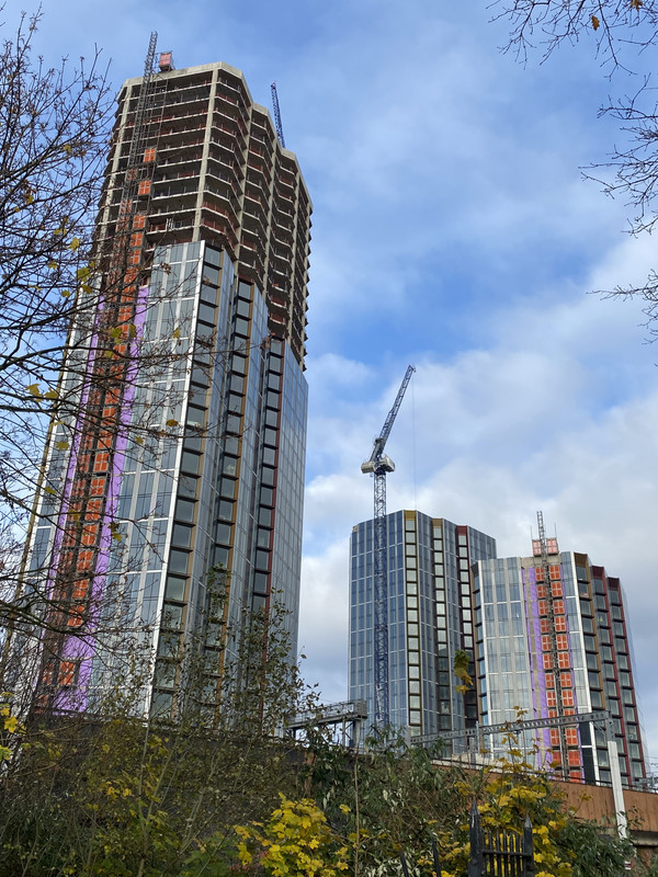 Victoria Riverside | Dantzic Street | 119/77/53/20m | 37/26/18/6 fl | U ...