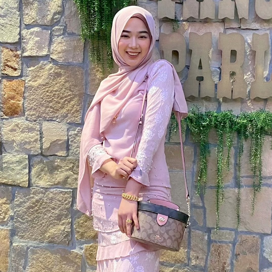 nur raya — Postimages