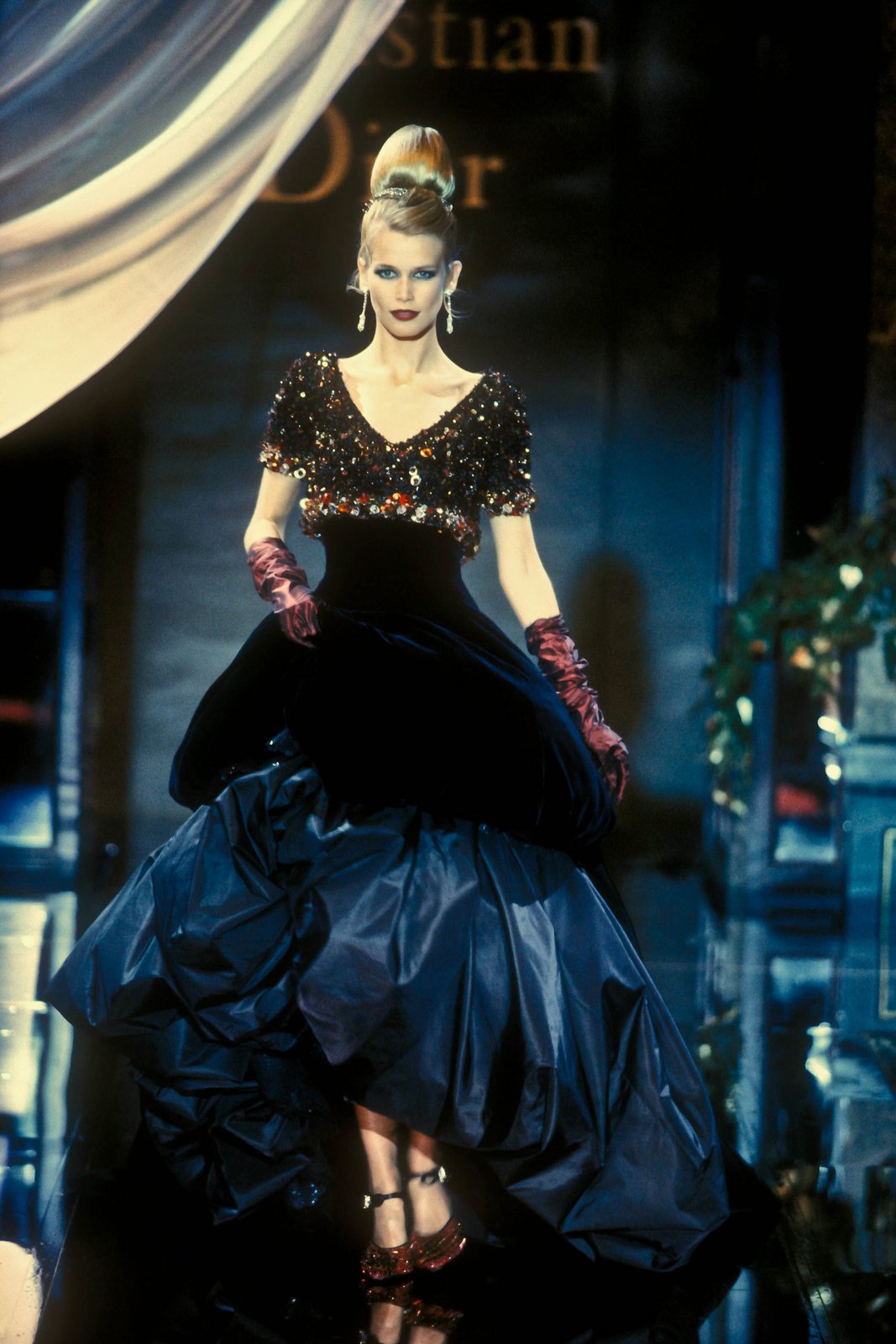 Fashion Classic: Christian DIOR Haute Couture Fall/Winter 1995 ...