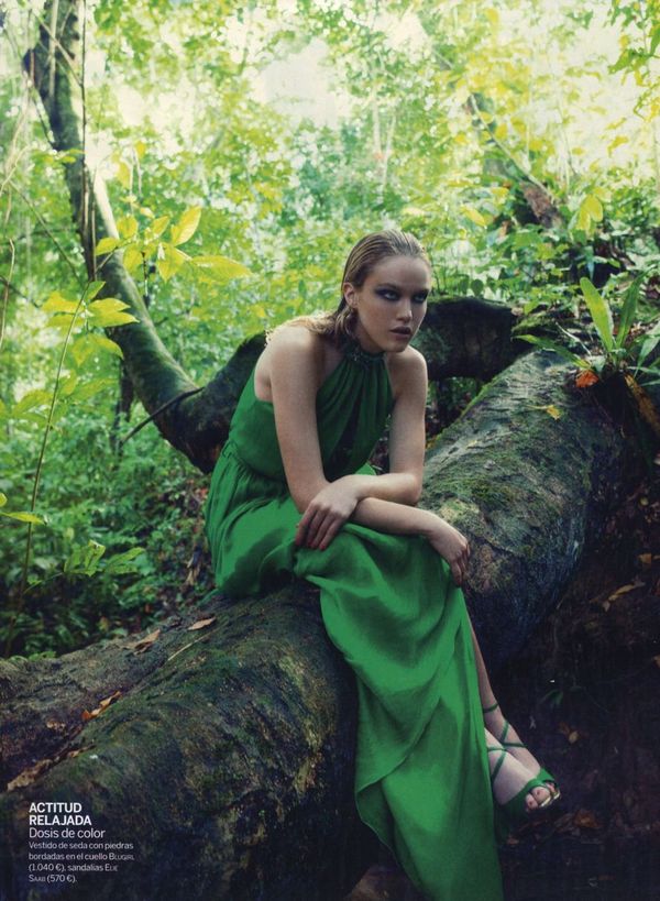 Dana Drori in Woman Mag 08 — Postimages