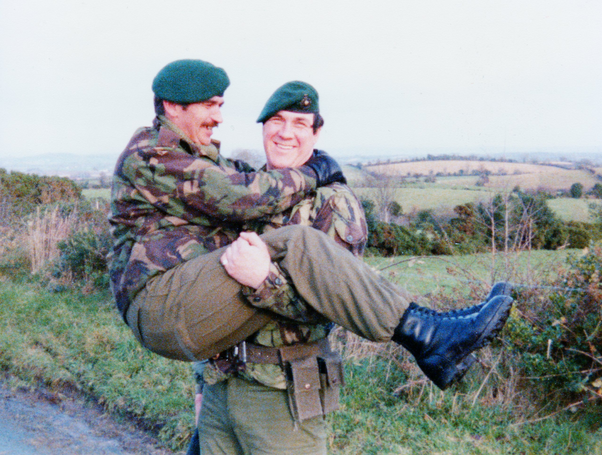 Taff Crowley & Tiny Bennet 40 Cdo 1979 — Postimages