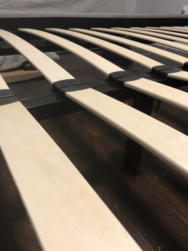 Repairing broken wood plank for bed : r/woodworking
