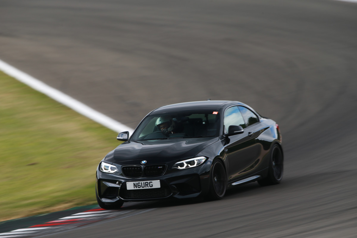 JR2 0110 2 — Postimages