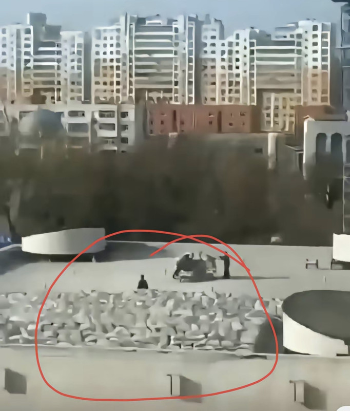 IMG 8975 — Postimages