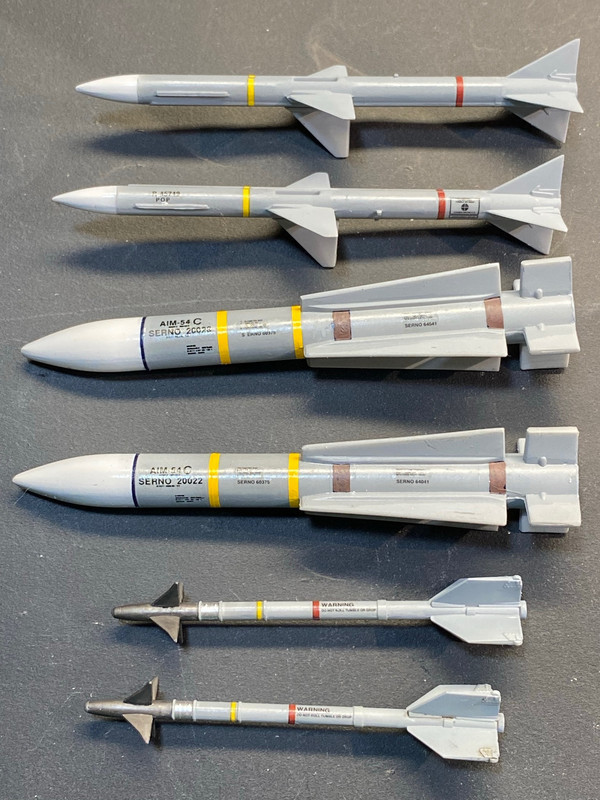 Matching AIM-9M anodizing - Painting and airbrushing - Finescale ...