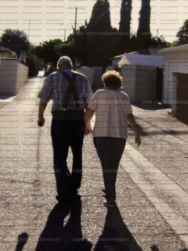 couple — Postimages