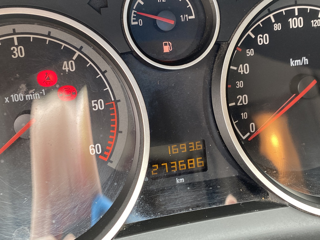 F942 A651 1 E17 4 AC7 A1 A3 299 D89 C12 B0 C — Postimages