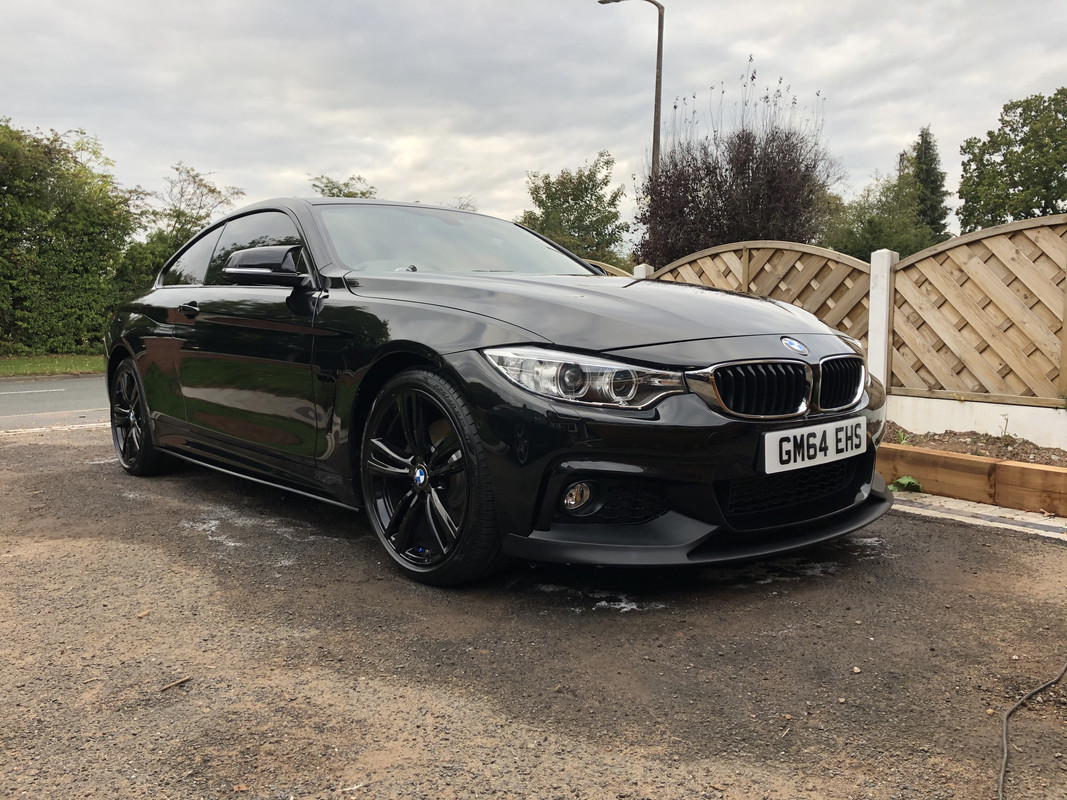 Bmw 442m alloys gloss black £450