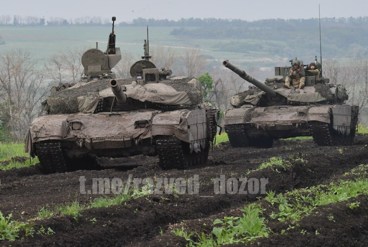 The Soviet Tank Thread: Transversely Mounted 1000hp Engines - Page 204 ...