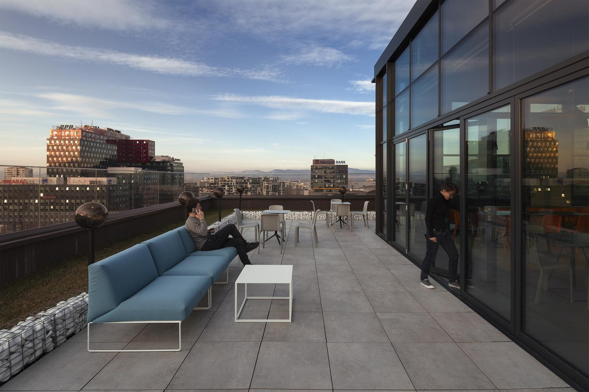 cache atelier interior design office Stars Group Bulgaria Sofia ...