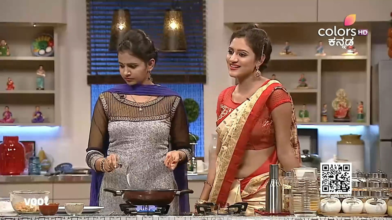 Kannada Serial Actress Ranjani Sexy Big Navel Show in Saree mkv ...