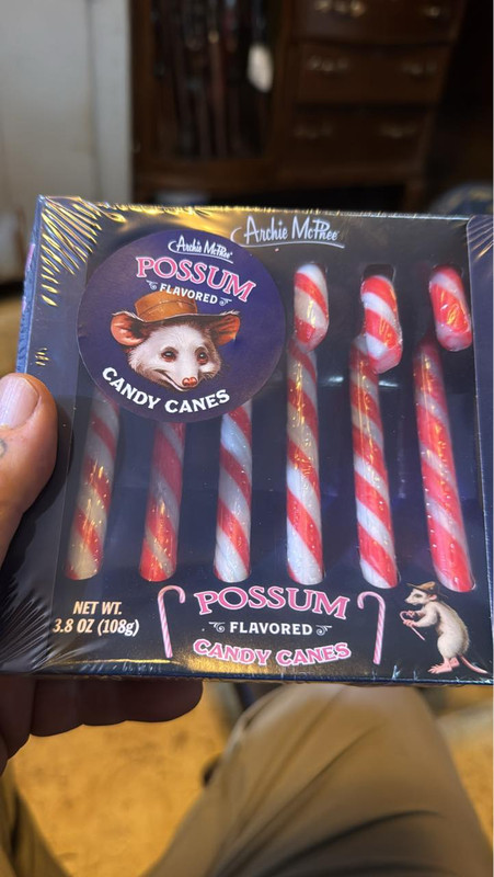 possum candy canes — Postimages