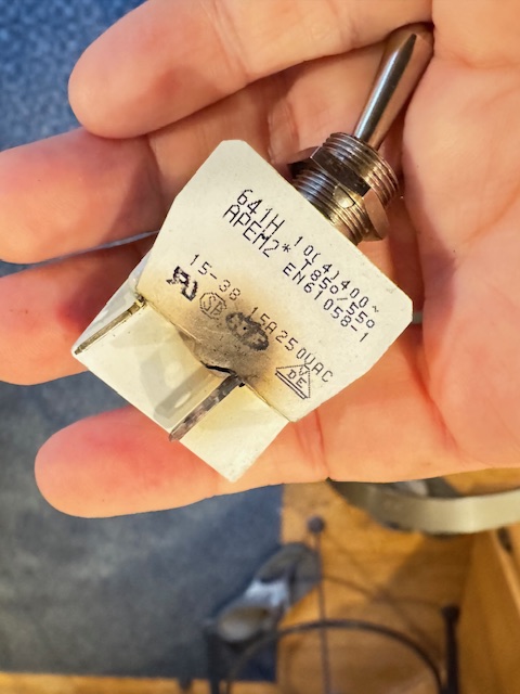 Toggle Switch ~ Help! - Switches - DigiKey TechForum - An Electronic ...