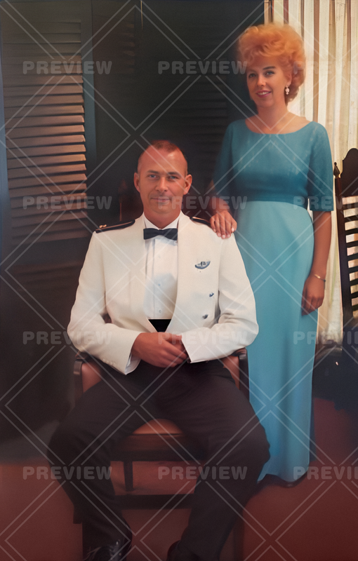 Couple Preview — Postimages