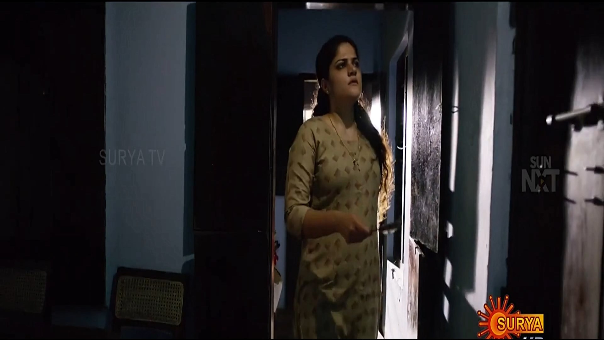 Udumbu Movie scenes Anjelina mkv snapshot 01 18 162 — Postimages