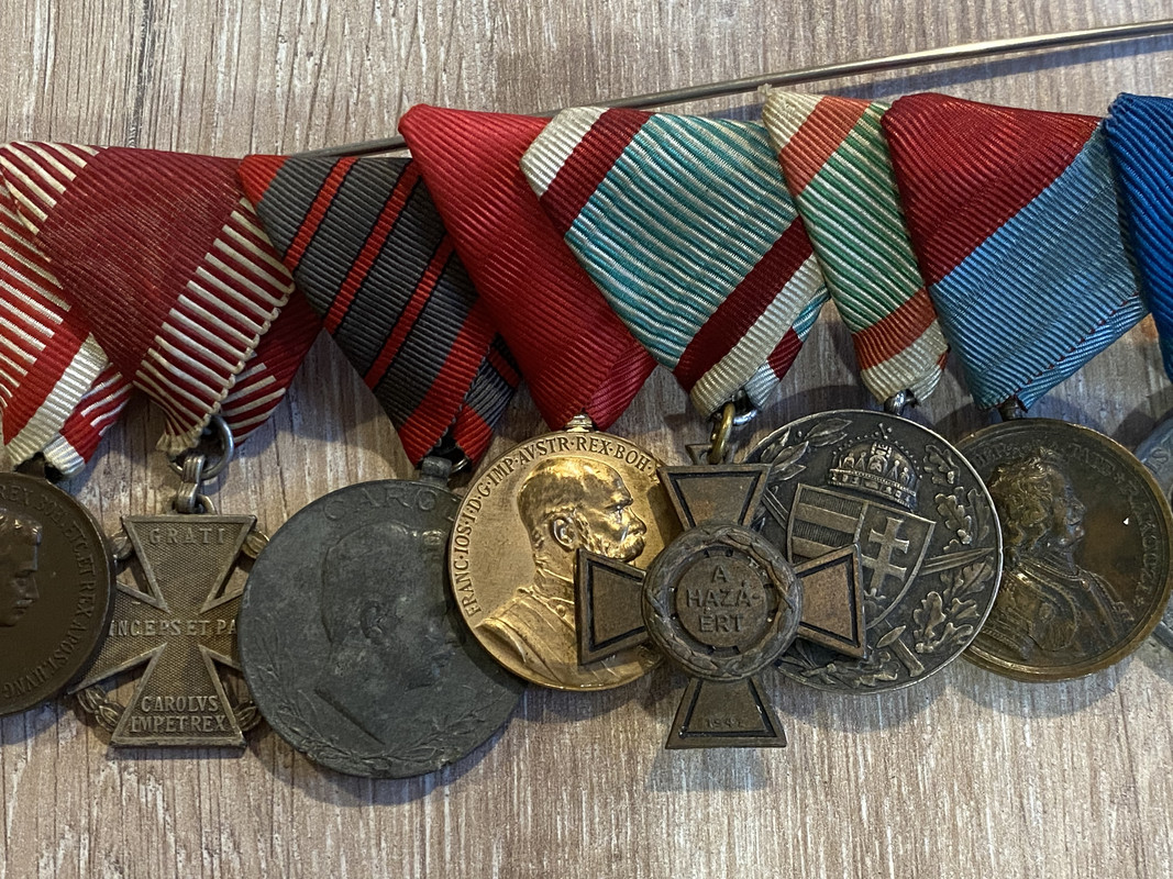 84 CEBABA 418 E 4 F6 D BEA9 AA8 E6 CB3449 B — Postimages