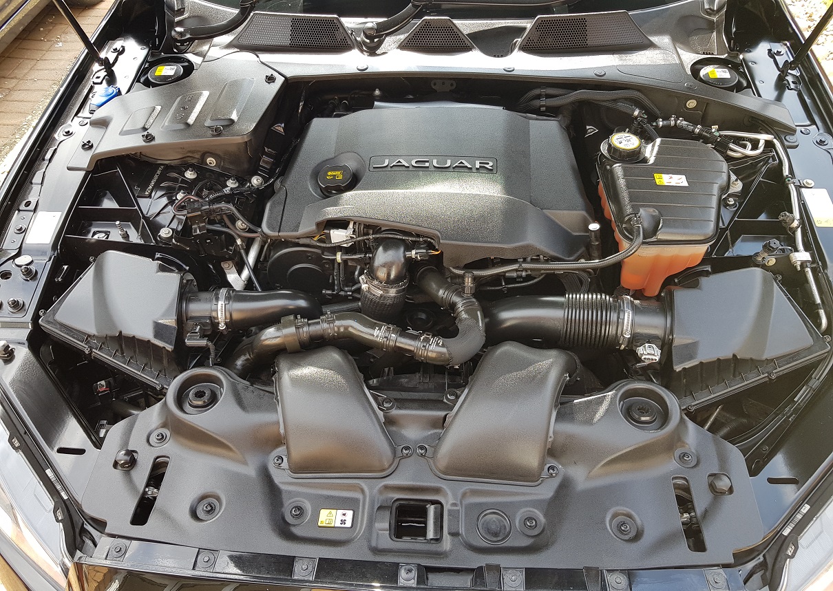 engine bay — Postimages