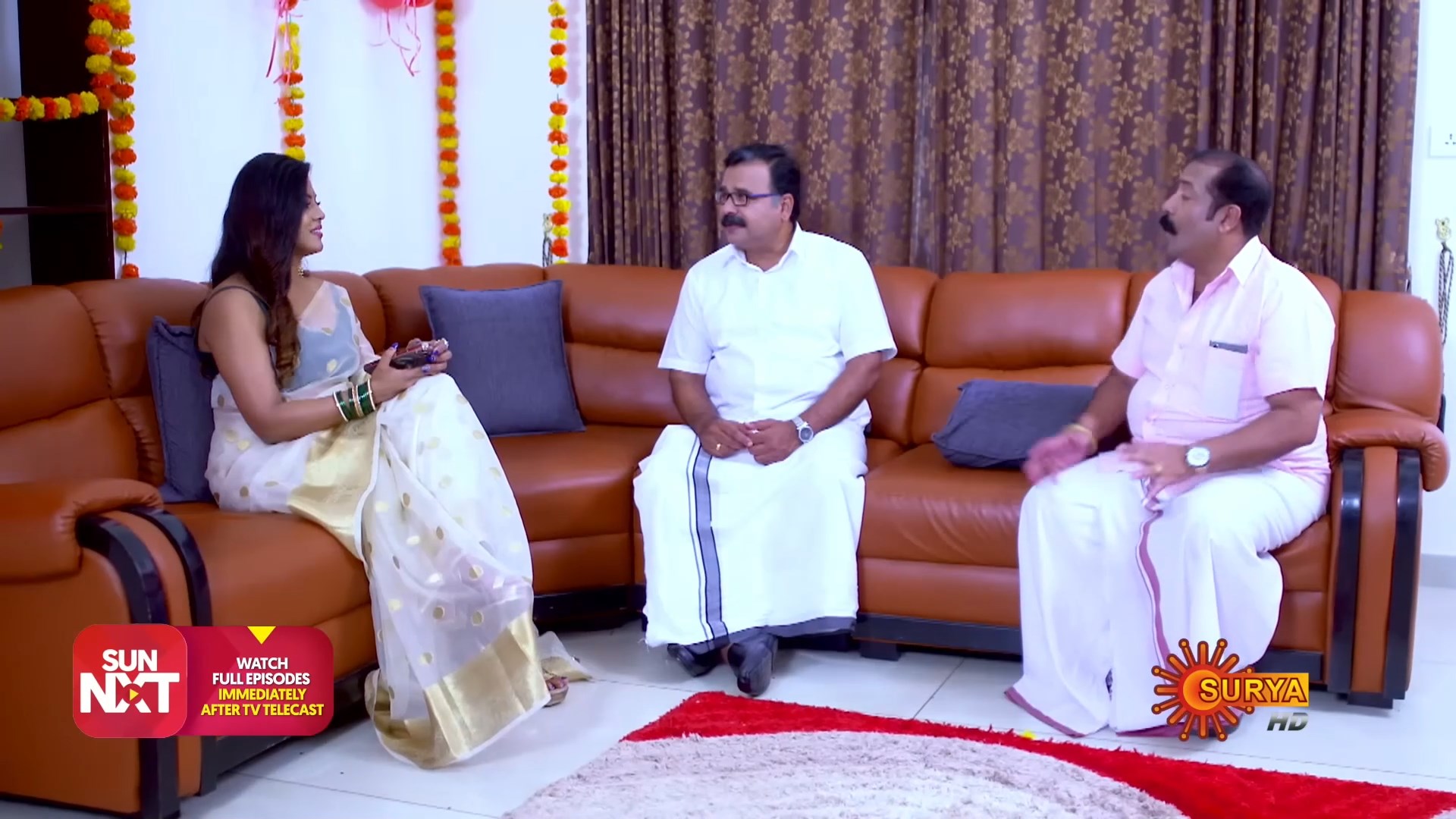 Sexy Iniya in transparent saree shwoing navel mkv snapshot 02 01 662 ...